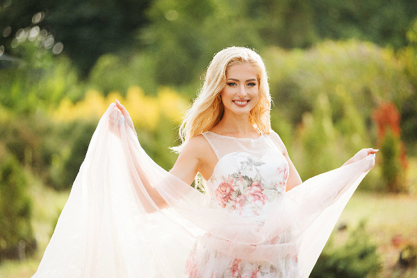 Get to know Olga from Nikolaev! | Step2Love blog